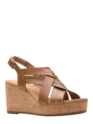 Clarks Savina Slingback Wedge Sandal - Tan Leather
