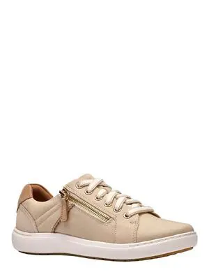 Clarks Nalle Zen Leather Sneaker - Cream