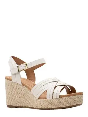 Clarks Sabina Platform Wedge Sandal - Cream Leather