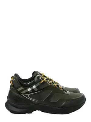 Burberry Lace-up Sneakers - Green
