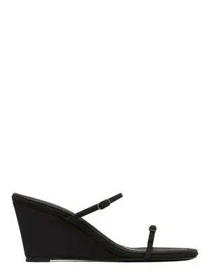 ST AGNI Petit Belt Detail Wedge - Black