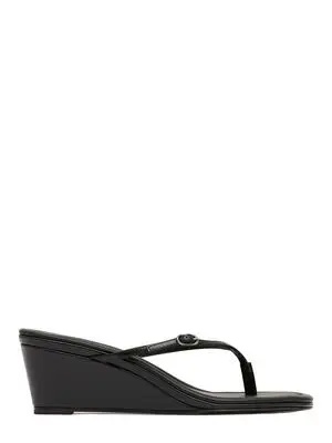 ST AGNI Petit Belt Thong Wedge - Black