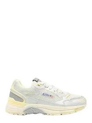 AUTRY Hyperway Panelled Sneakers Yellow