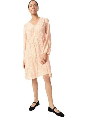 SOAKED IN LUXURY Zaya Knee-length Long Sleeve Dress - Tangerine Ditsy Print