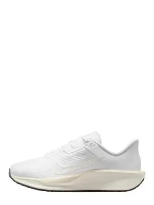 Nike Quest Road Running Shoes - White