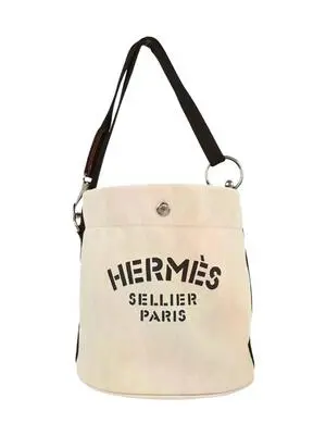 Hermès 2009 Sac De Pansage Bucket Bag - Neutrals