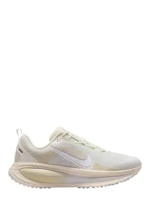 Nike Vomero 18 Ess Sneakers - White