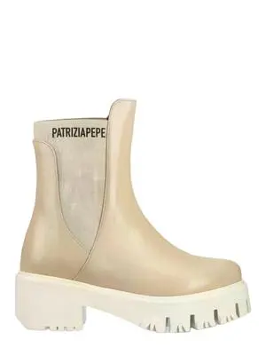 Patrizia Pepe Logo-print Ankle Boots - Neutrals