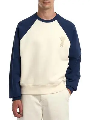 Ami Boxy Fit Crewneck Sweatshirt With De Coeur Knitted Patch - Blanc Creme/encre