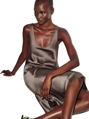 REFORMATION REFORMATION Veya Silk Top Brown