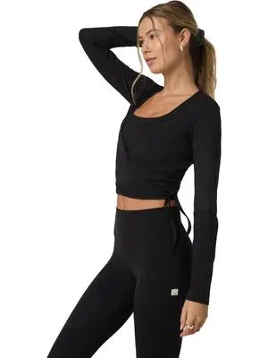 Vuori Alltheform™ Wrap Top - Black