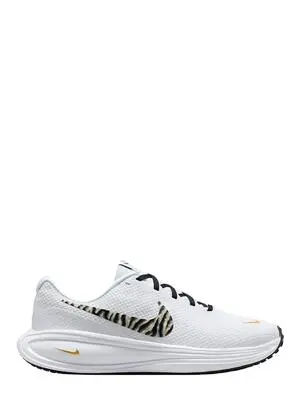 Nike Revolution 8 Sneakers - White