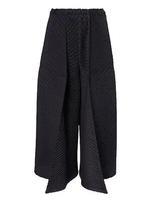 Issey Miyake Wide-leg Cropped Pleated Trousers - Black