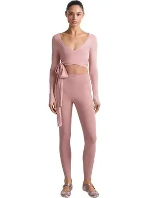 SKIMS Nike Matte V Line Stirrup Legging - Himalayan