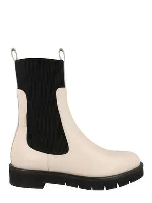 FERRAGAMO Rook Chelsea Boots - White