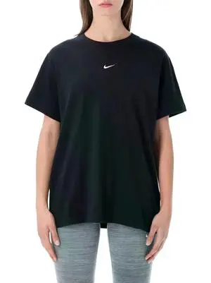 NIKE Logo T-Shirt