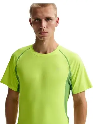 Nike Wildsee" Dri-fit Short-sleeve Base Layer Top - Yellow
