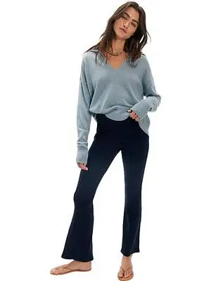 Donni. The Tall Rib Kick Flare Pants - Navy