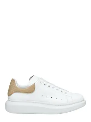 Alexander McQueen Oversized Sneaker - White/beige