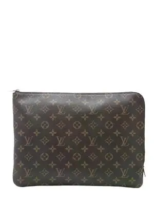 LOUIS VUITTON 2019 Monogram Etui Voyage Mm Clutch - Brown