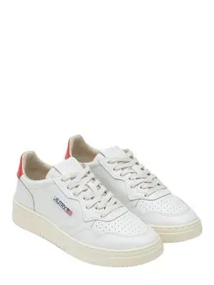 AUTRY Medalist Low Top Sneakers - White