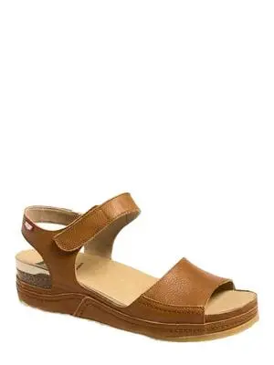 ON FOOT Cynara Platform Sandal - Cuero
