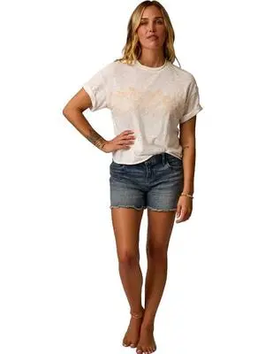 Carve Designs Parker Graphic T-shirt - Cloud Canopy