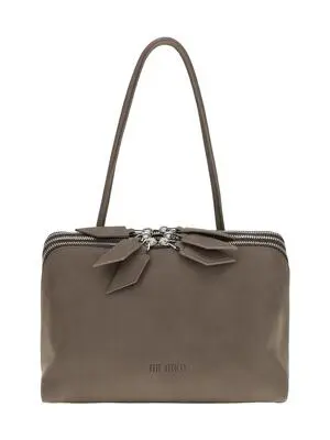 Taupe (gray)