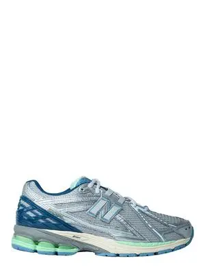 NEW BALANCE 1906R Sneakers Silver