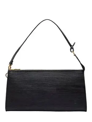 LOUIS VUITTON 2000 Epi Pochette Accessoires Shoulder Bag Black