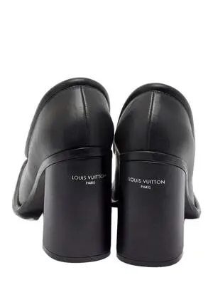 LOUIS VUITTON Berlin Square-toe Leather Pumps