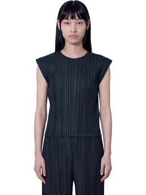 Issey Miyake Mellow Pleats Top - Black