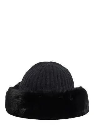 Treasure & Bond Faux Fur Trim Ribbed Knit Cloche Black