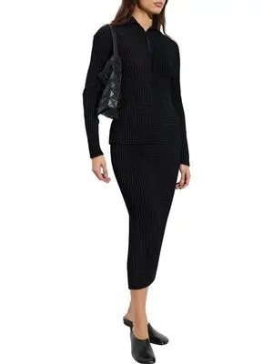 Issey Miyake Pleated Midi Skirt Black