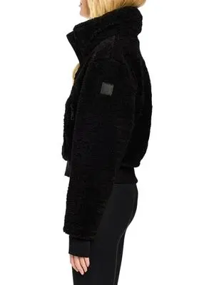 Onyx (black)