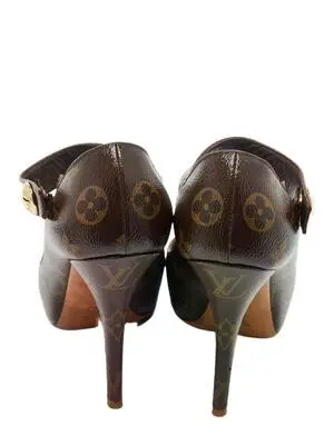 LOUIS VUITTON Ritual Monogram Canvas Pumps