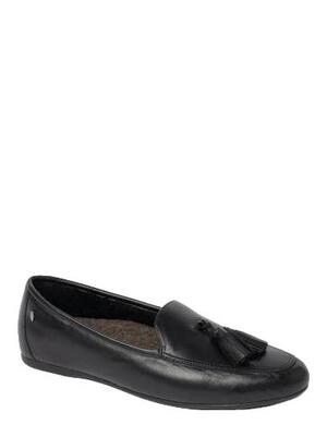 MAVE & CHEZ The Catherine Tassel Loafer