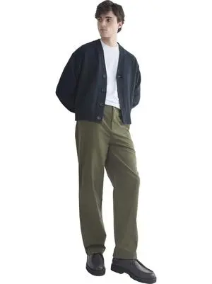 Everlane Everyday Relaxed-Fit Chino Pant Olive Night