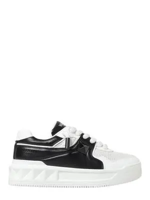 Valentino Garavani One Stud Xl Nappa Leather Sneakers - White/black