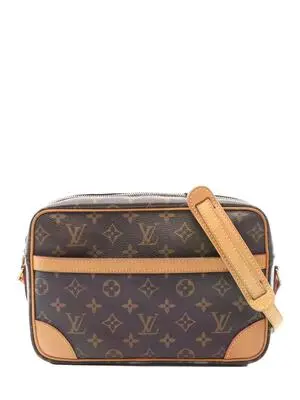LOUIS VUITTON 2009 Monogram Shoulder Bag - Brown