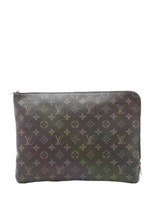 LOUIS VUITTON 2019 Monogram Etui Voyage Mm Clutch - Brown