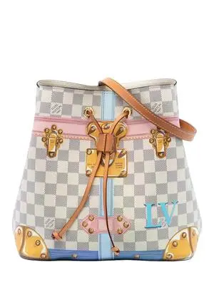 LOUIS VUITTON 2018 Damier Azur Summer Trunks Neonoe Bucket Bag - White