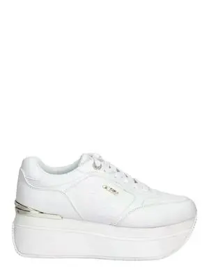 Guess Logo Embossed Platform Sneakers - White