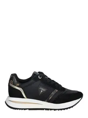 Guess Eagar Logo-print Panelled Sneakers - Black
