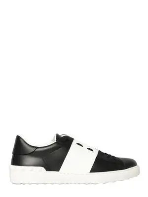Valentino Garavani Low-top Sneakers - Black