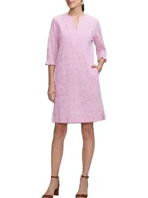 Foxcroft Alicia Crinkle Jacquard Dress - White/pink