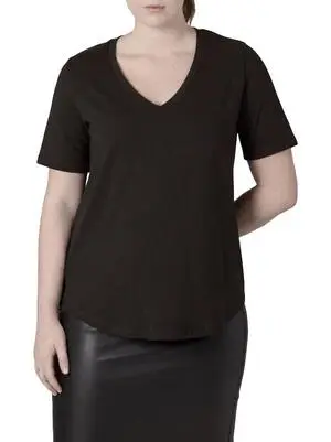 Universal Standard V-neck Tee - Black