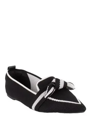 Tahari Florentia Pointed Toe Loafer - Black