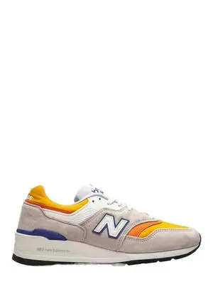 NEW BALANCE M997pt Low-top Sneakers - Grey
