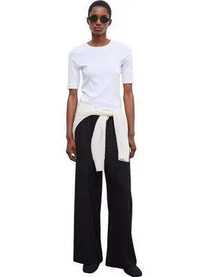 HOUSE OF DAGMAR Crepe Trousers - Black